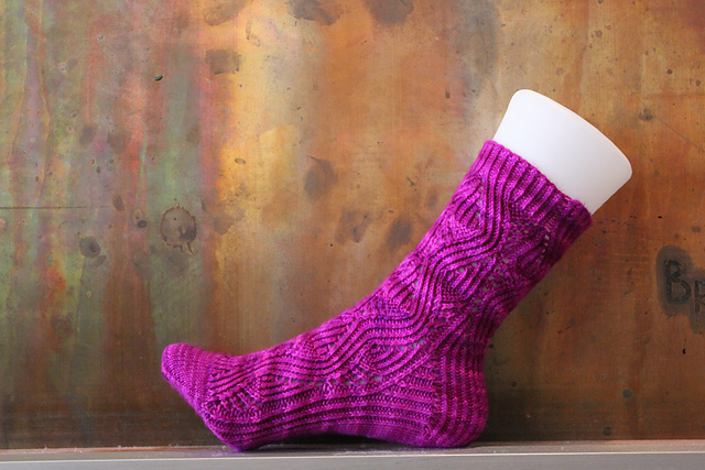 Ravelry: Both Ways pattern by Allison Janocha