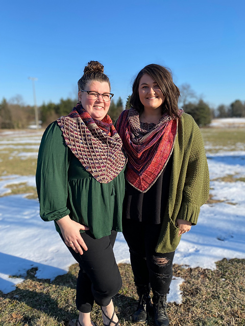 Ravelry: Flat Top Shawl pattern by Leslie Rueff