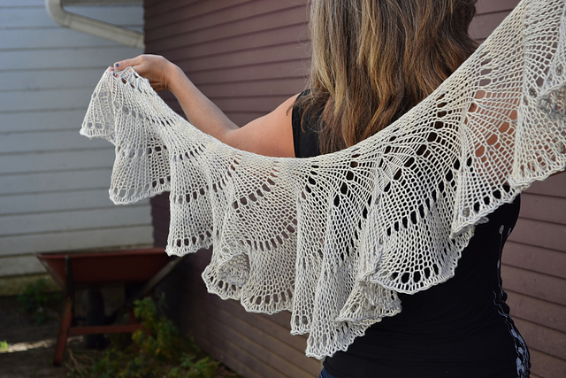 Ravelry: Lichen pattern by Larissa Brown