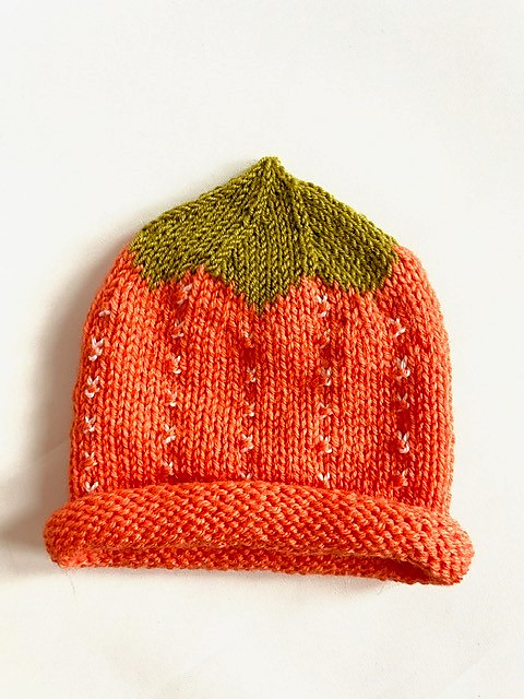 Ravelry: Tangerine Hat pattern by Gozde Isik