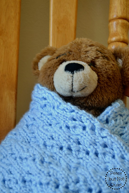 Ravelry: Snowflake Blanket pattern by Laura Falin