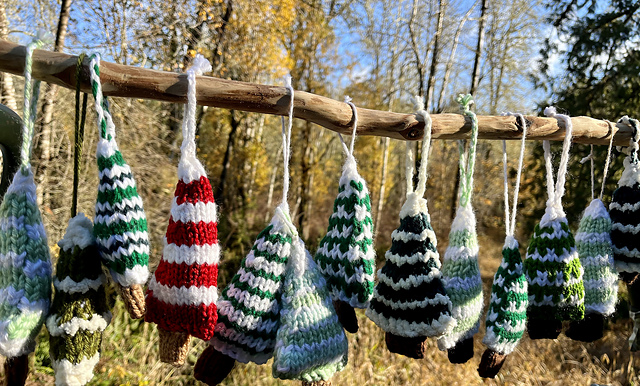 Ravelry: Tree Ornament pattern by Laura Lawrence-Mobbs