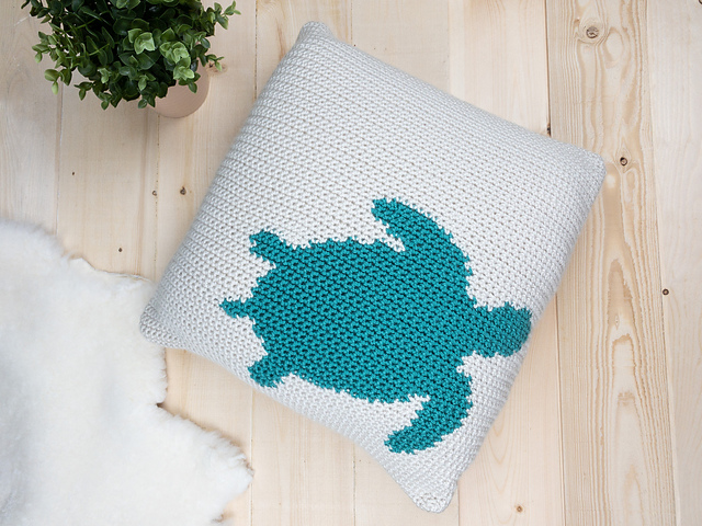 Ravelry: Sea Turtle Pillow Cover pattern by Leanna Haughian