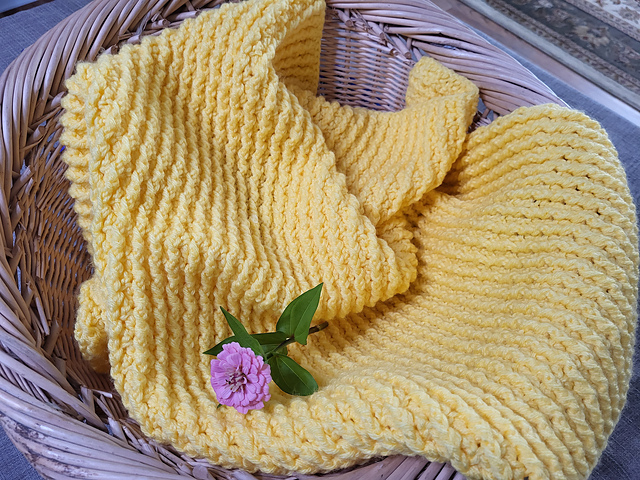 Ravelry: Essential Ribbing Crochet Blanket pattern by Lindsey Stephens