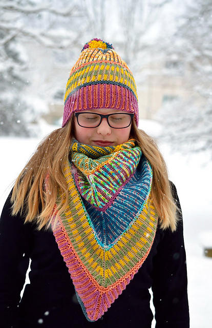 Ravelry: Make your own rainbow pattern by Raina K