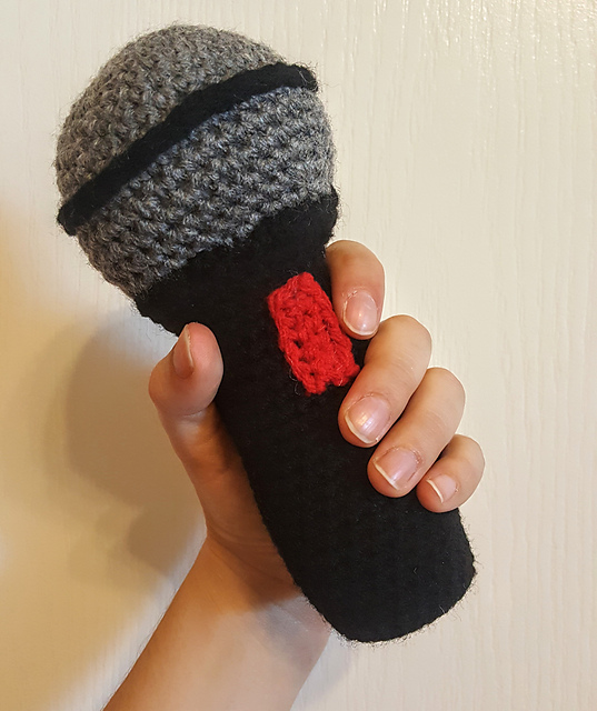 Ravelry: Microphone Amiguruim pattern by Whitney Lemme