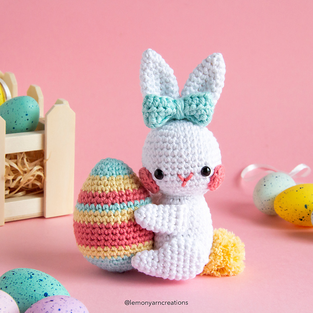Ravelry: Easter Bunny pattern by Lemon Yarn Creations