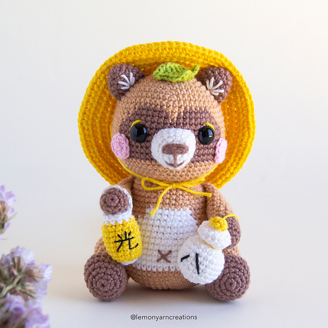 Ravelry: Mochi the Tanuki pattern by Lemon Yarn Creations