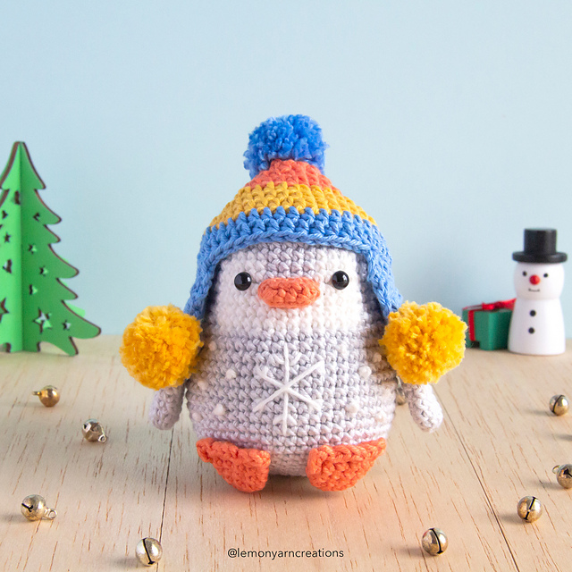 Ravelry: Snowy the Penguin pattern by Lemon Yarn Creations