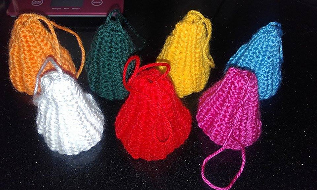 Ravelry: Clanging Bell pattern by Selena Lazarus