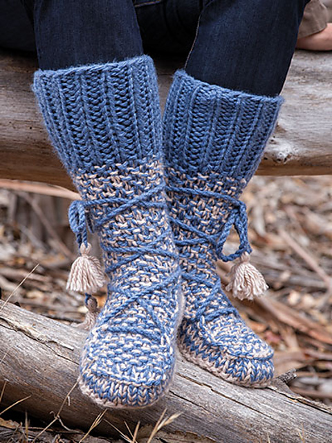 Ravelry: Mukluk Booties pattern by Lena Skvagerson