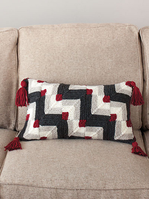 Ravelry: Mitered Pillow pattern by Lena Skvagerson