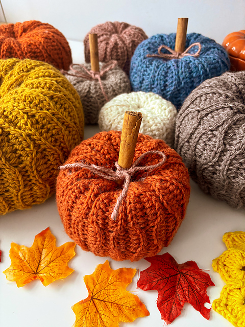 Ravelry: Autumn Spice Pumpkins pattern by Leonela Cevallos