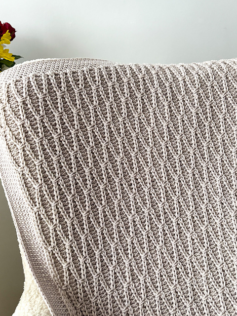 Ravelry: The Willow Blanket pattern by Leonela Cevallos