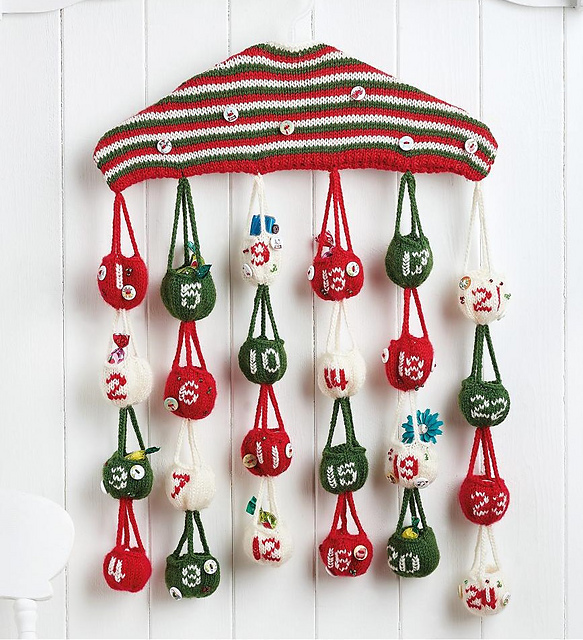 Ravelry: Advent Calendar pattern by Sarah Menezes