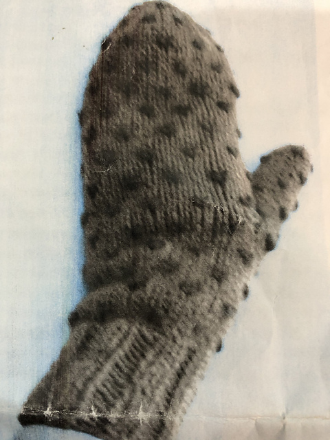 Ravelry: New Easy Thrummed Mittens pattern by Ram Wools Yarn Co-op