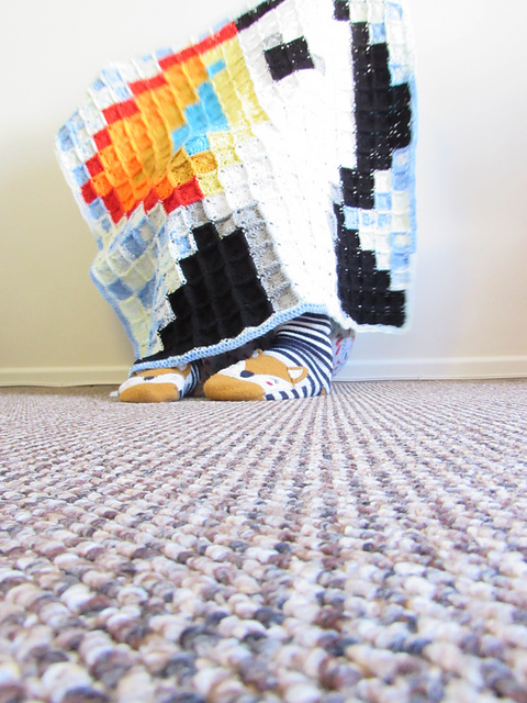 Ravelry: Percival the Puffin Blanket pattern by Louise Harper