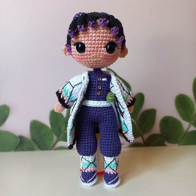 Ravelry: Shinobu Kocho pattern by Carolina Bono