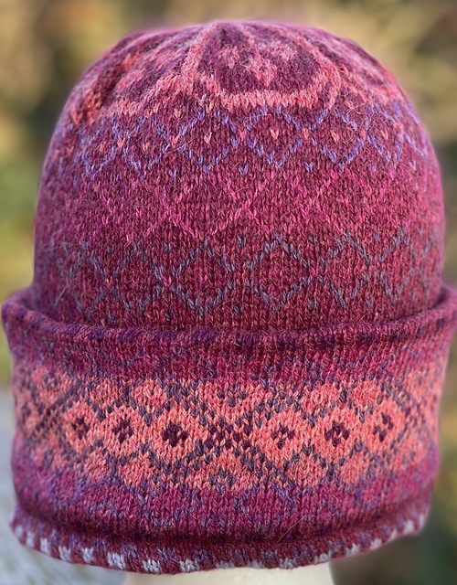Ravelry: Sunrise Aura Hat pattern by Andy Eisenberg
