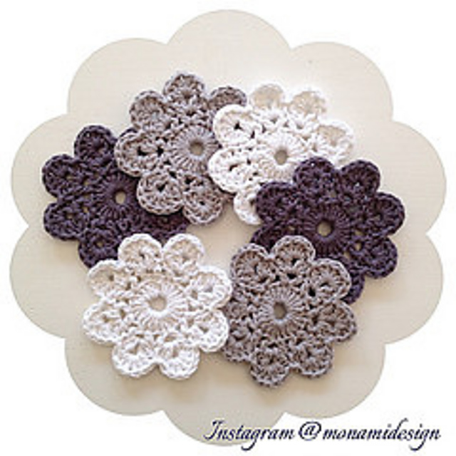 Ravelry: Glassbrikke àla Mon Ami! pattern by Mon Ami Design