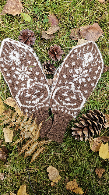 Ravelry: Spooky Selbu pattern by Nordic Stitches