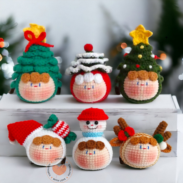 Ravelry: Christmas Hanging Ornaments pattern by Emily Dang