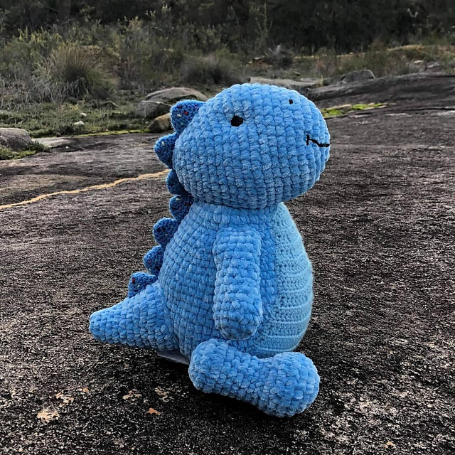 Ravelry: LindaDavie's 'Pickle' the Dinosaur, 'Pickled Pink' and 'Cousin ...