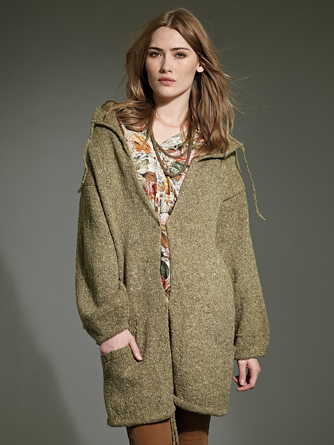 Ravelry: Bella pattern by Julia Frank