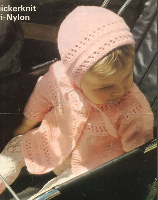 Ravelry: Pretty as a Rosebud pattern by Patons UK