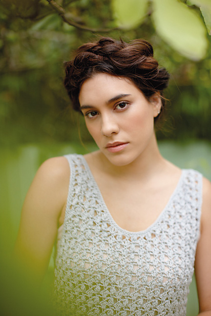 Ravelry: Areta pattern by Lisa Richardson