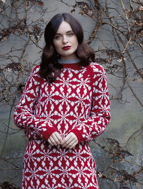 Ravelry: Claret pattern by Lisa Richardson