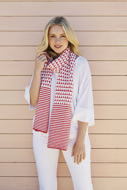 Ravelry: 05366-01 Agnes pattern by Patons UK