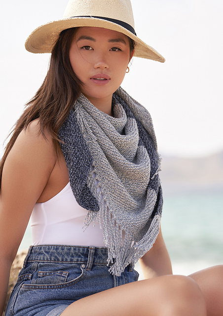 Ravelry: Piddock Shawl pattern by Chloe Thurlow