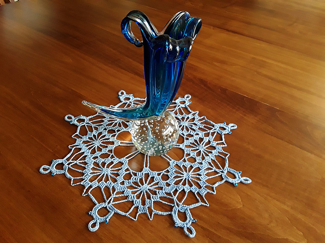 Ravelry: Spider Web Doilies pattern by Elizabeth Hiddleson