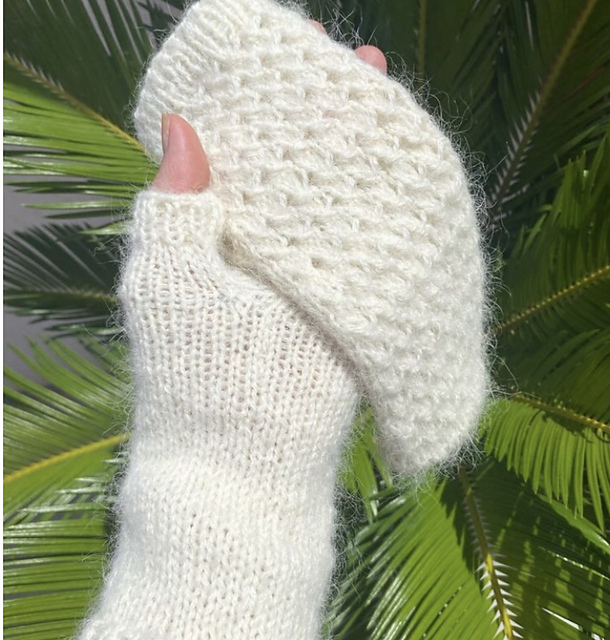 Ravelry: Améli pulsvanter pattern by Linda Bjorvand