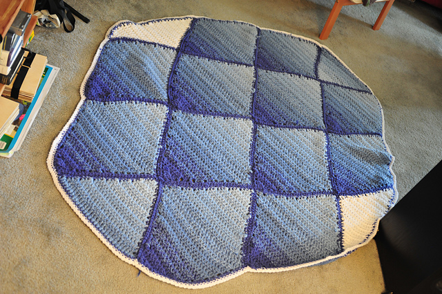 Ravelry: Diamond Throw pattern by Ruthie Marks