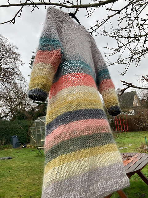 Ravelry: Inge's Coat of many Colours pattern by Line Hansen