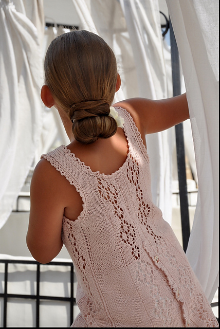 Ravelry: Gudobele pattern by Natalie Pelykh