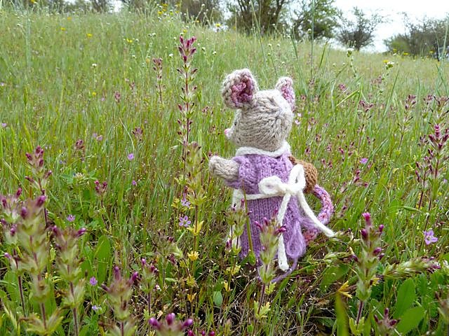Ravelry: Linguist77's Little Miss Mouse in the Meadow