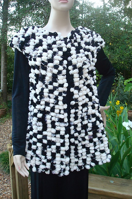 Ravelry: Freckly Swing Vest pattern by Lisa Gentry