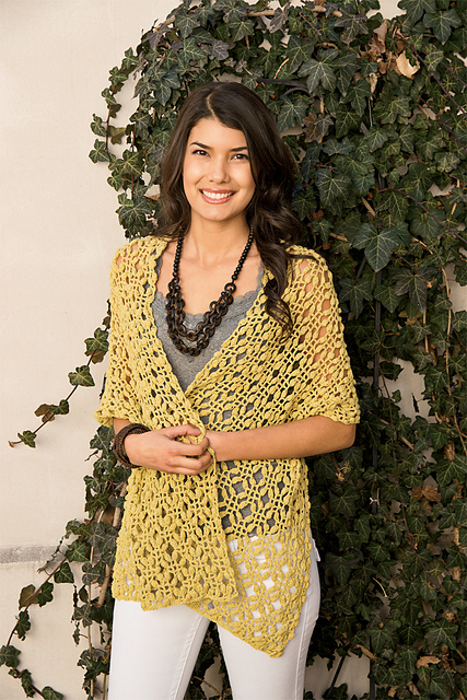 Ravelry: Arabesque Shawl pattern by Lisa Gentry
