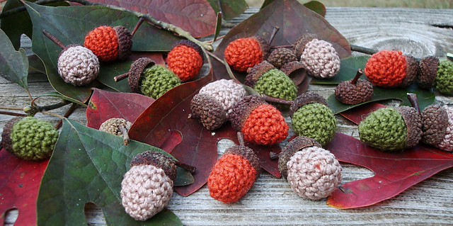 Ravelry: Fall Acorn pattern by Lisa Gentry