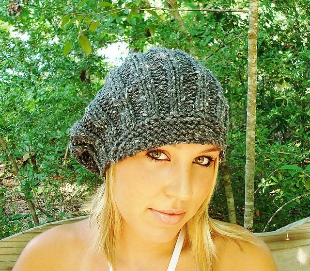 Ravelry: Debby Peppy pattern by Lisa Gentry