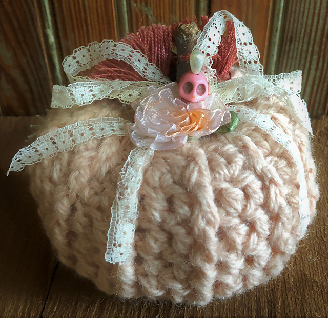Ravelry: Pumpkin 2 pattern by Lisa Gentry