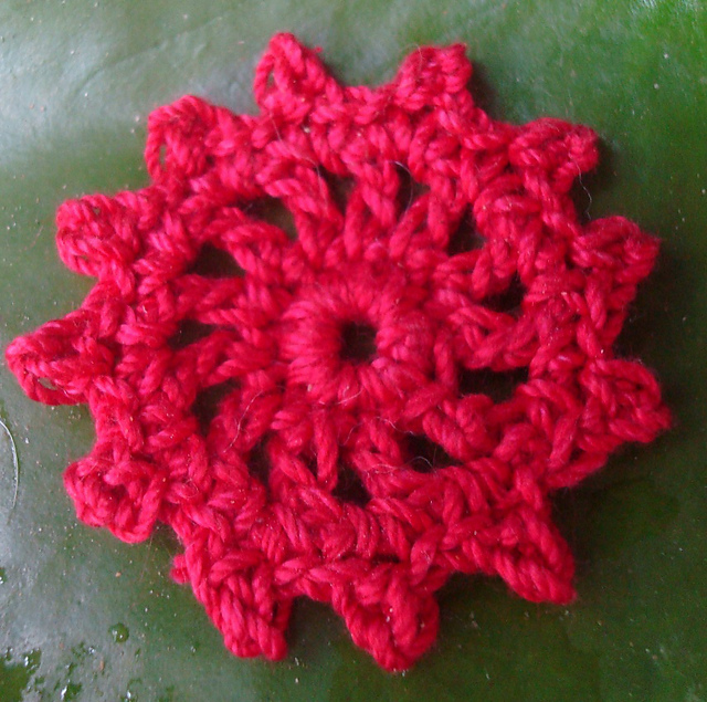 Ravelry: Red Taffy pattern by Lisa Gentry