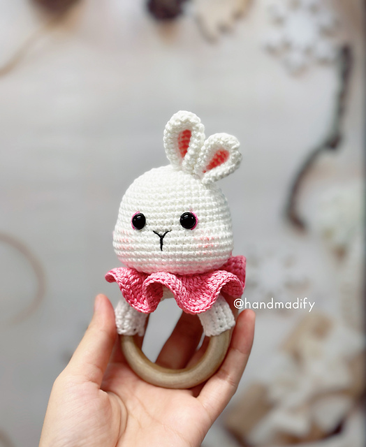 Ravelry: Bunny Toy pattern by Trang Minh