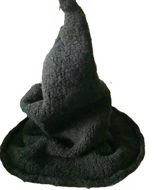 Ravelry: Halloween witches hat / sorting hat pattern by fran Low