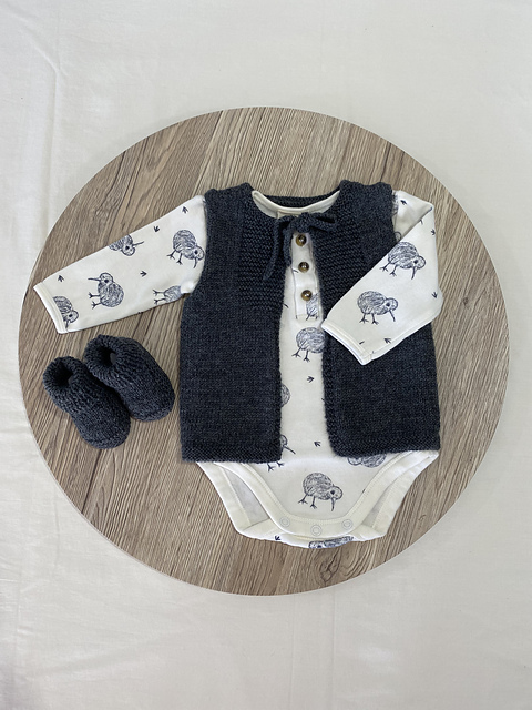 Ravelry: Garter Panel Vest pattern by Little Bundle Knits