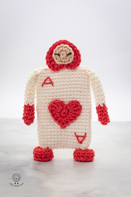 Ravelry: Card Soldier amigurumi pattern by Ana Carolina Figueiredo