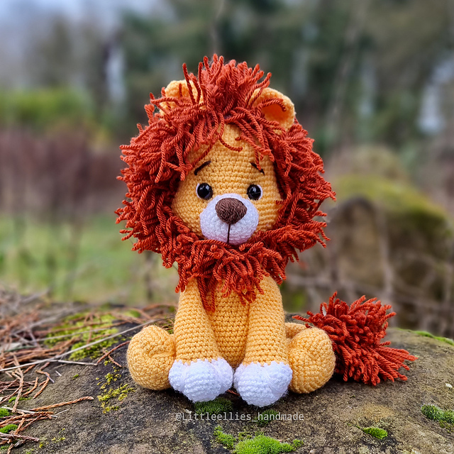 Ravelry: Ramon the Lion pattern by Sara Bailey
